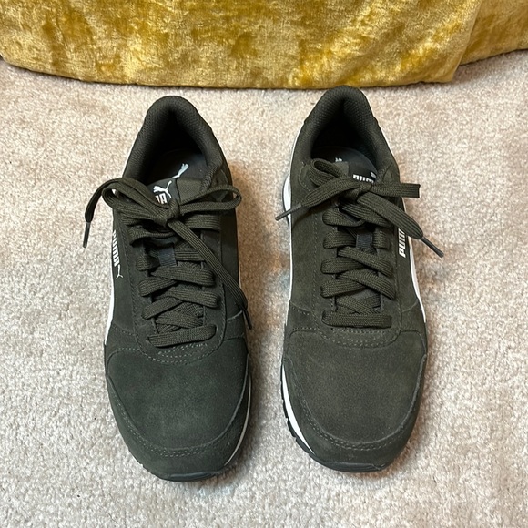 Puma | Shoes | Puma Olive Green Snickers New With No Original Box Size ...